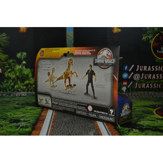 Jurassic World Legacy Collection Velociraptor And Ian Malcolm Story ...
