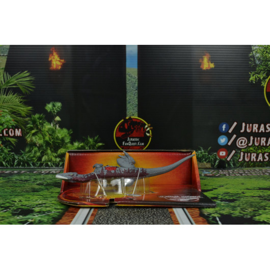 Jurassic World Dino Rivals Battle Damage Monolophosaurus Mattel ...