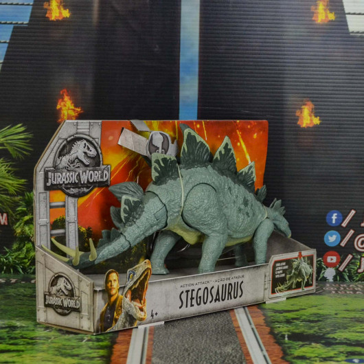 Jurassic World Action Attack Stegosaurus Fallen Kingdom | Jurassic Fan ...